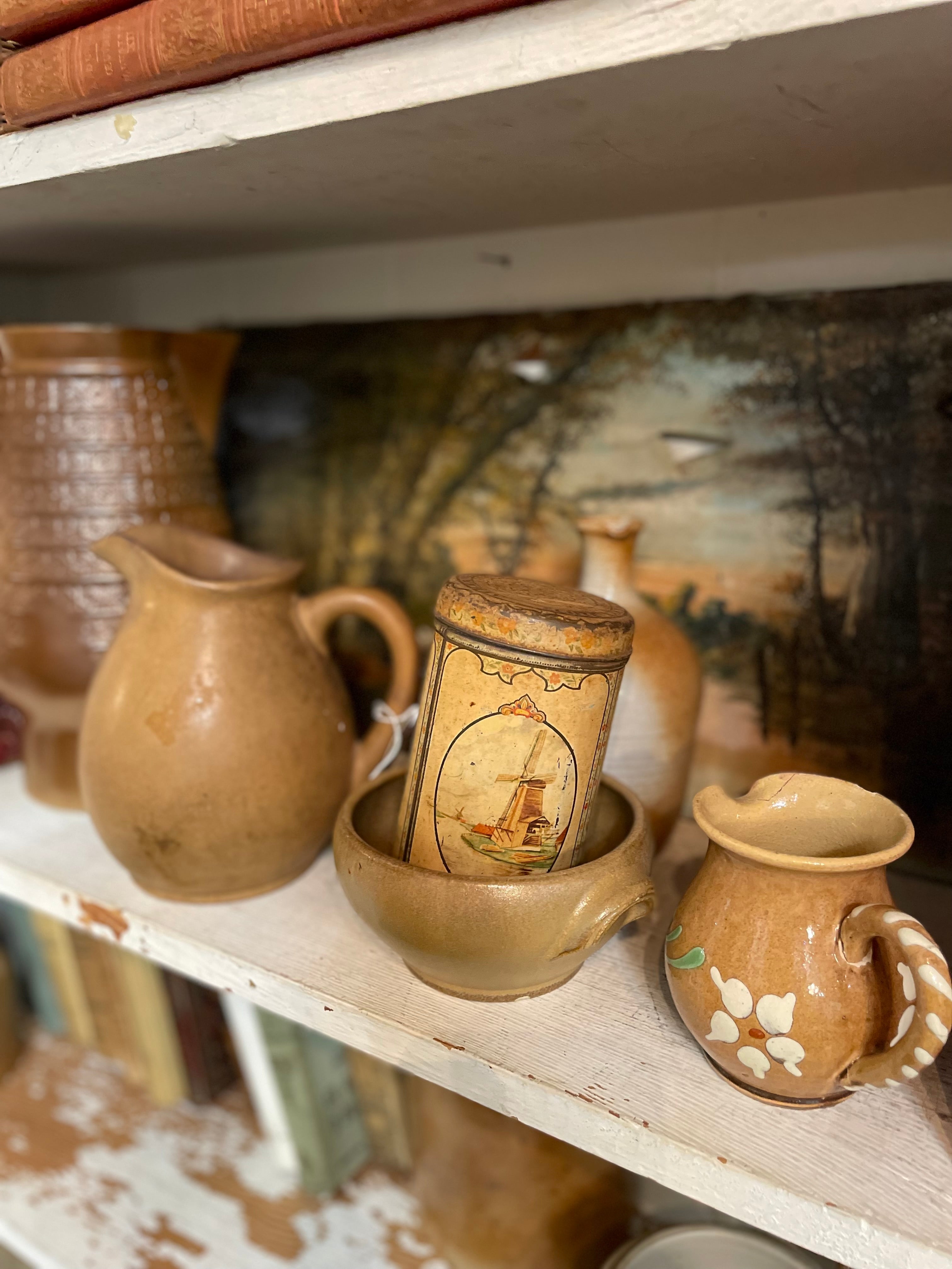 Ceramics – Bleu 32 Vintage Marketplace